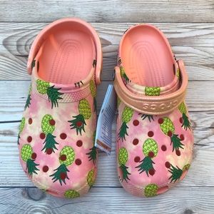 CROCS | Shoes | Crocs Classic Pool Party Clog | Poshmark